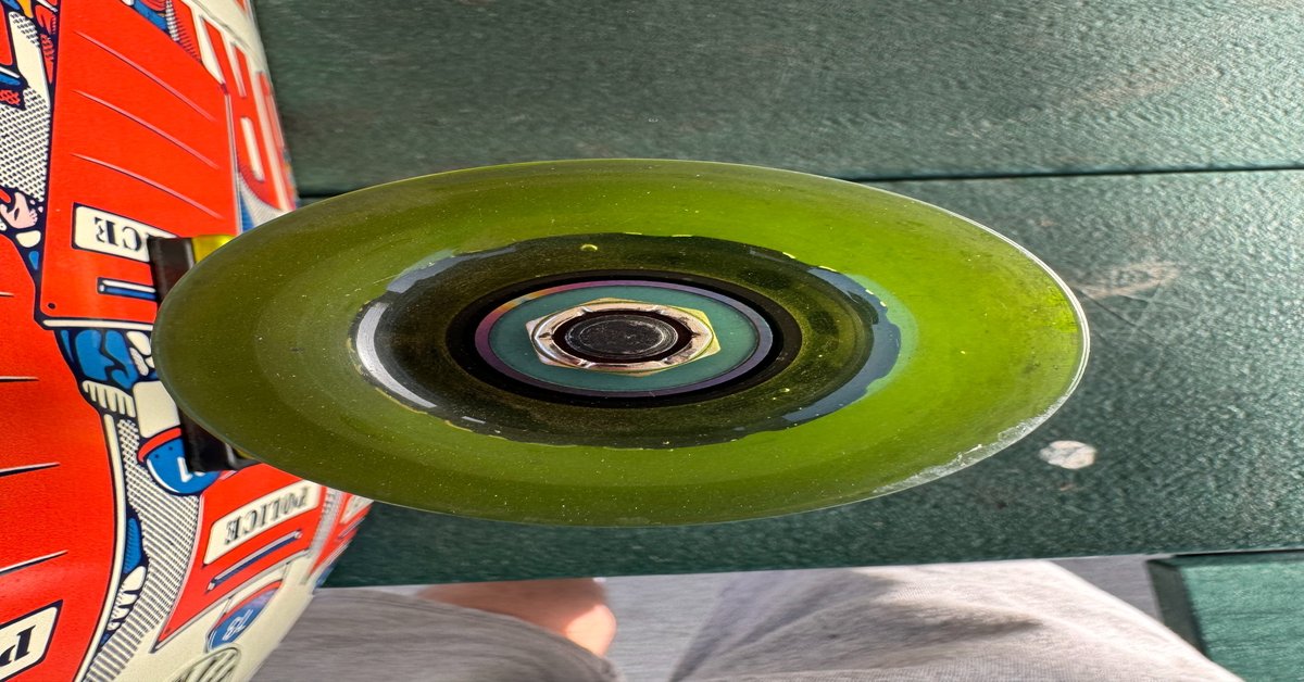 Steel vs Ceramic Bearings for Roller Skaters | Beagle Bearings