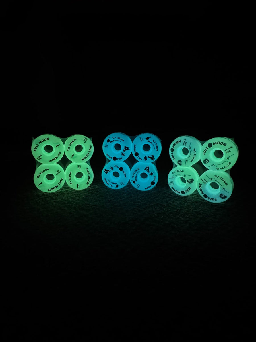 Shop Full Moon Glow Skateboard Wheels for Better Night Rides | Beagle ...